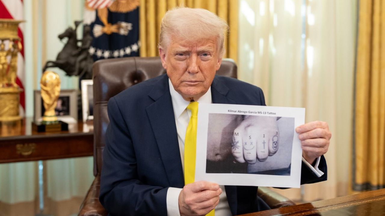 Donald Trump argues with ABC News reporter who confronted him in ...