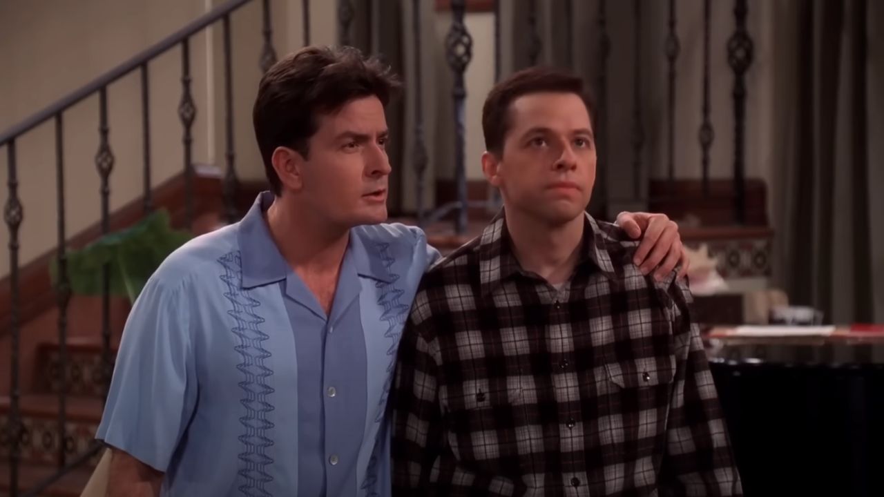 Jon Cryer afslører, at han i “Two and a Half Men” tjente en tredjedel ...