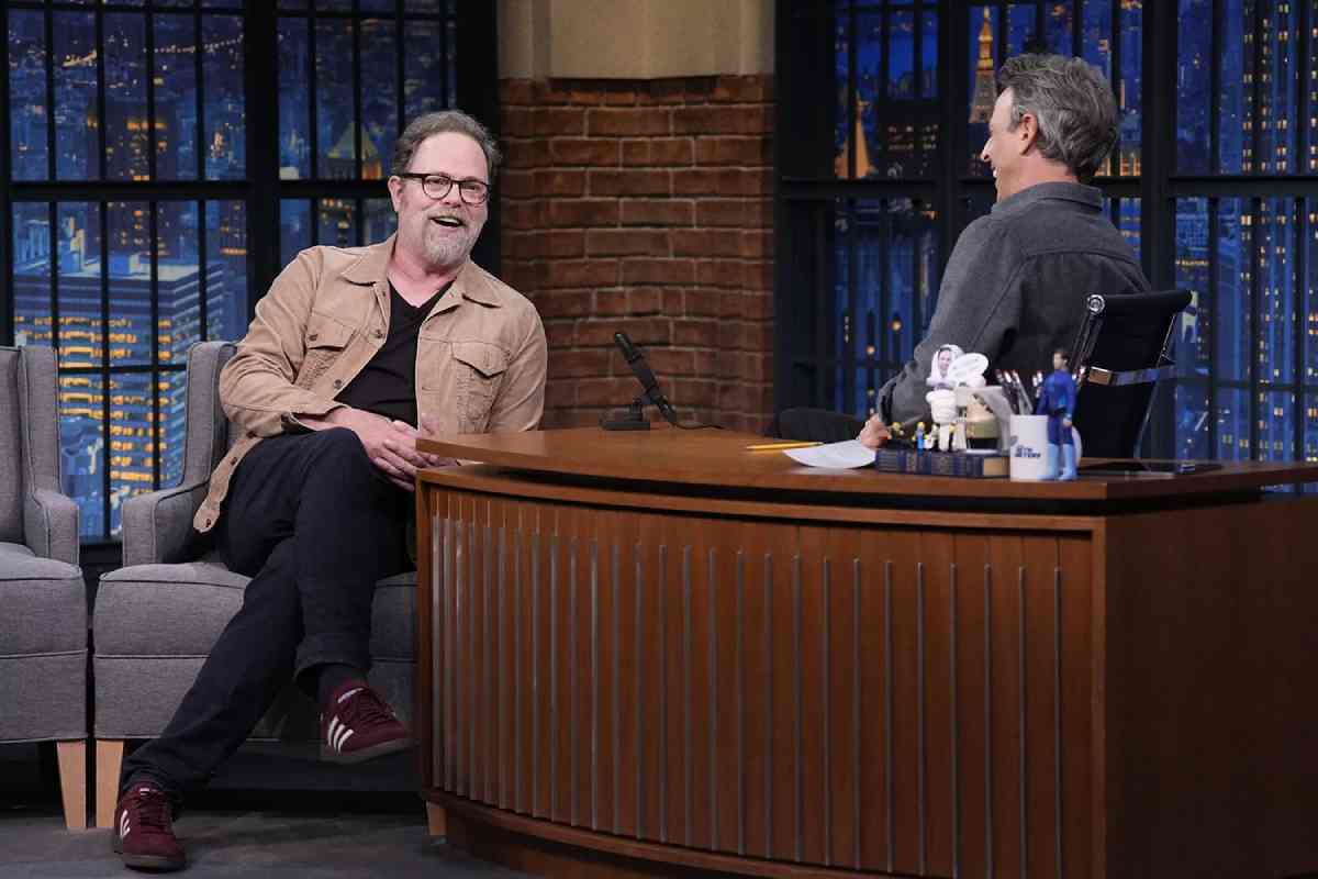 Rainn Wilson dit qu’il envisage d’abandonner le métier d’acteur pour ...