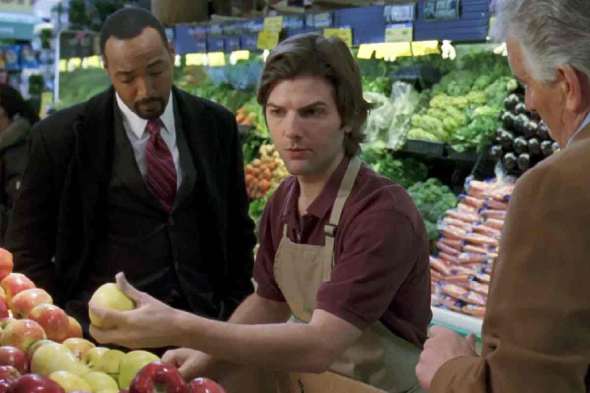 Adam Scott se remémore sa participation à “Law & Order” et la critique ...