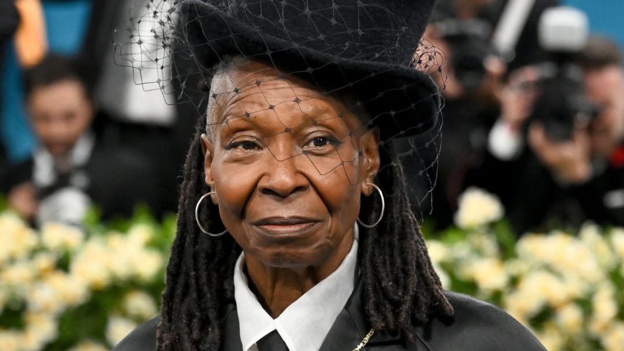 Whoopi Goldberg has announced that she wants to be nominated for an ...