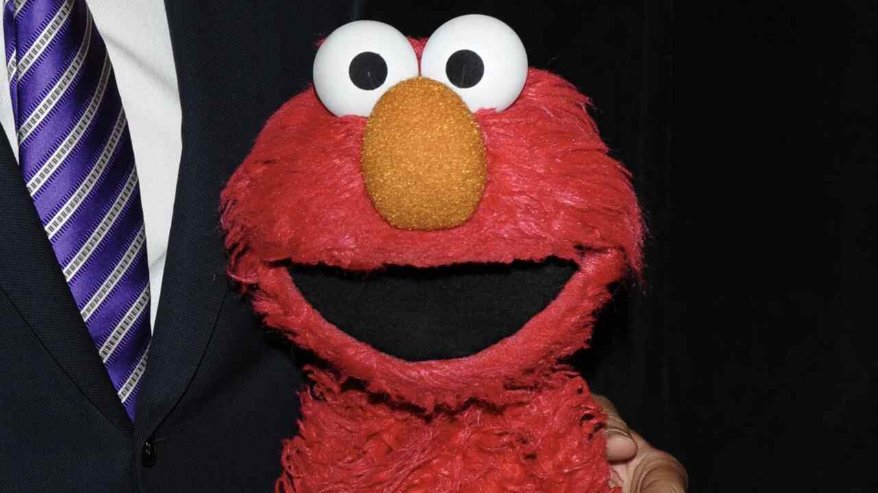 Elmo vira símbolo patriótico nos EUA após apoio à seleção na Copa do ...